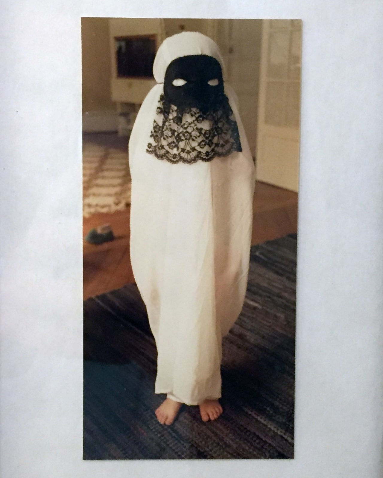 Ten Photographs of Love as You Might Not Expect to See It | AnOther