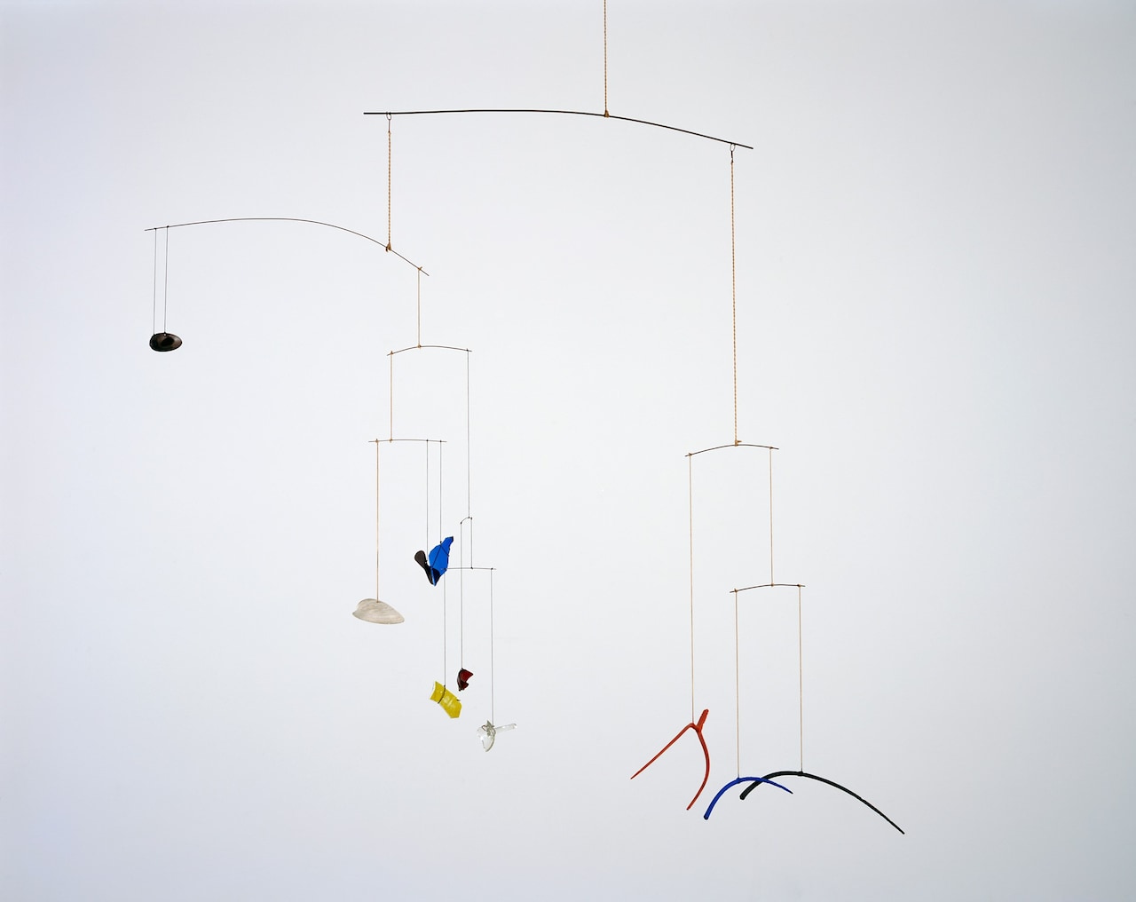 How Alexander Calder Sparked a Modern Fascination with Mobiles | AnOther