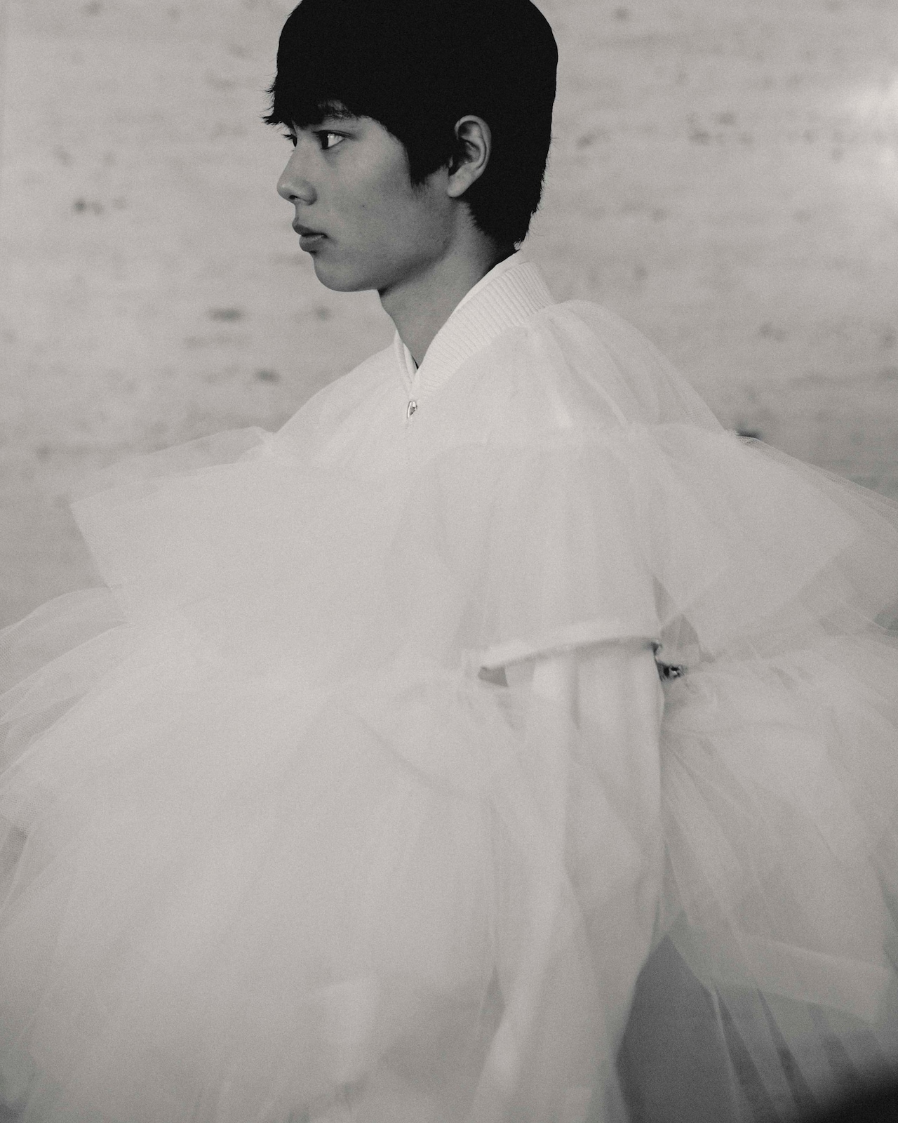 Fragile and Masculine: Photos From Simone Rocha’s Hauntingly Beautiful ...