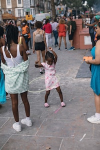 Emmanuel Cole’s Photographs Capture the Beating Heart of London | AnOther