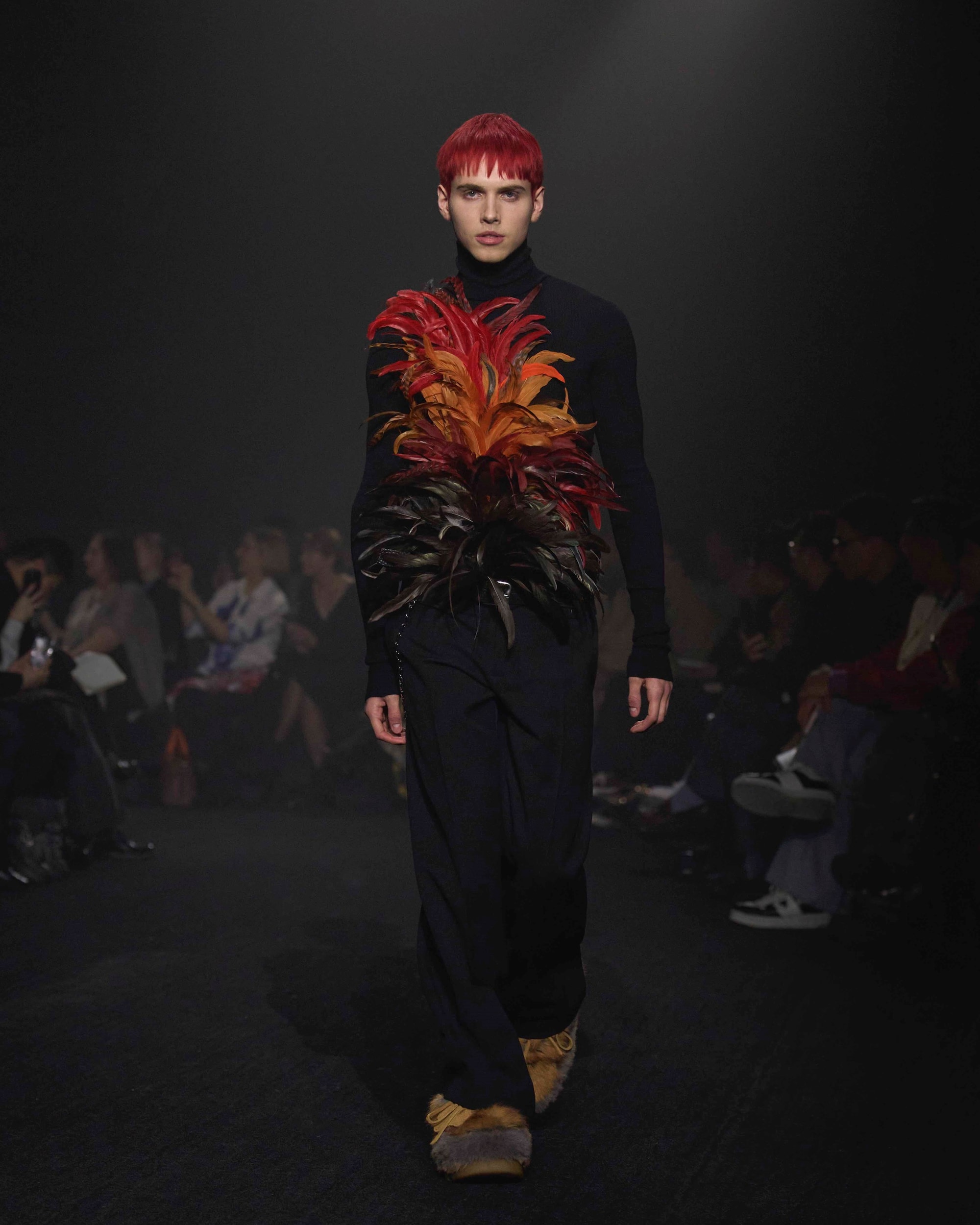 Inside Daniel Lee’s Thoroughly British Burberry Debut | AnOther