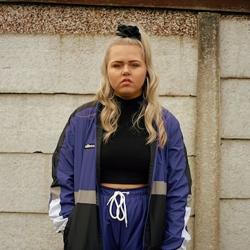 Manchester Girls: A Photographer’s Ode to the Resilient Women of the ...