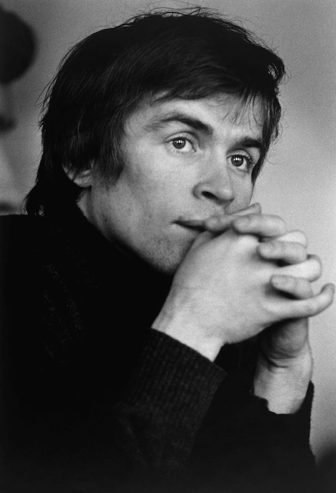 Rudolf Nureyev: Rarely Seen Portraits of Ballet’s Original Enfant ...