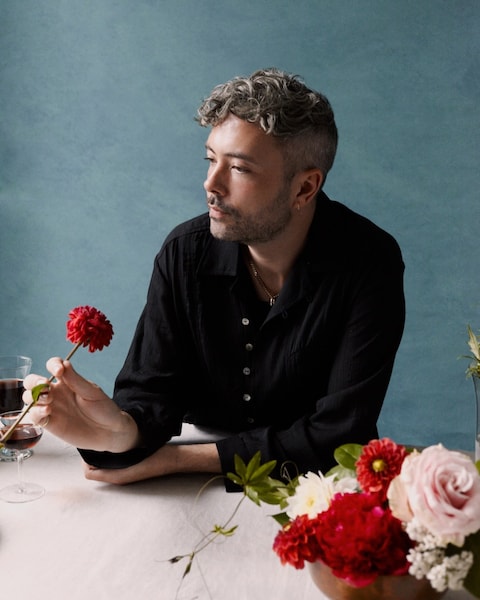 Seán Hewitt’s New Book Explores the Pain and Power of Queer Yearning ...