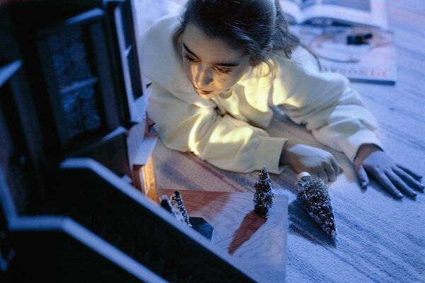 Gregory Crewdson’s Haunting Photographs of American Suburbia | AnOther