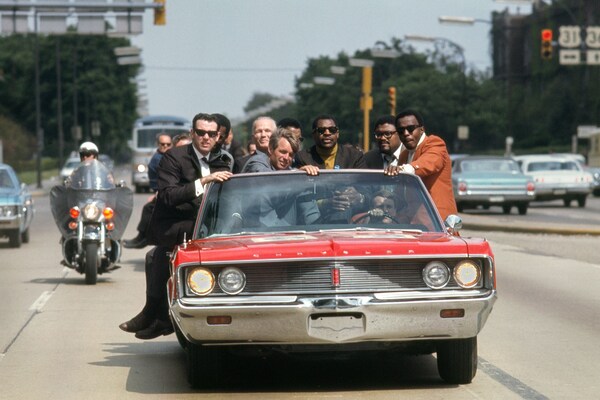 The Stories Behind Five Iconic Presidential Campaign Photographs | AnOther