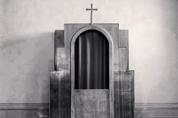 Unexpectedly Beautiful Photographs of Catholic Confessionals | AnOther