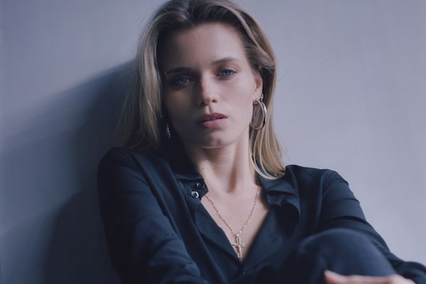 Abbey Lee on Acting vs Modelling: “They Don’t Compare” | AnOther