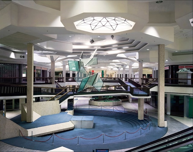 Five Good Things: Forgotten Malls to Fictional Palettes | AnOther