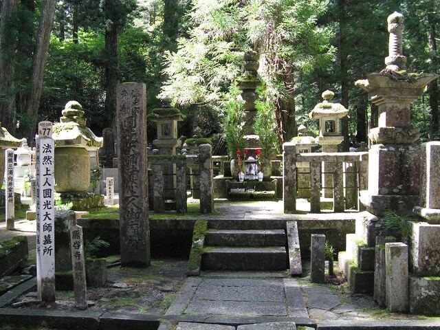 The World's Most Extraordinary Cemeteries | AnOther