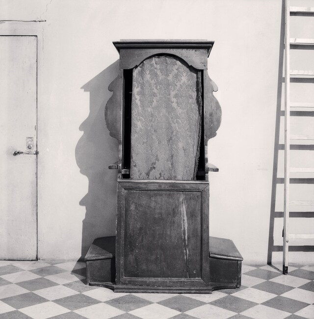 Unexpectedly Beautiful Photographs of Catholic Confessionals | AnOther