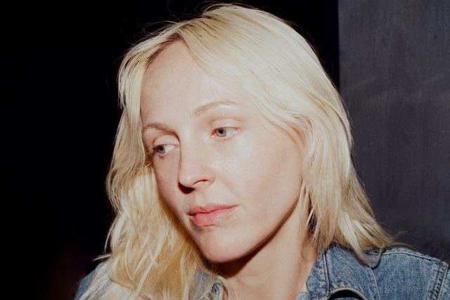 Laura Marling on Motherhood, Mushrooms and the Mystery of Songwriting ...