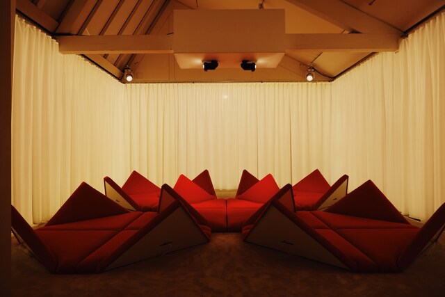 Pierre Paulin: A Guide to Pop Culture’s Favourite Furniture Designer ...