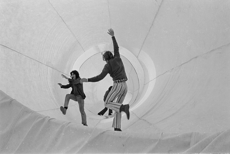 Photographs of Artists in Their Studios in the 1960s and 70s | AnOther