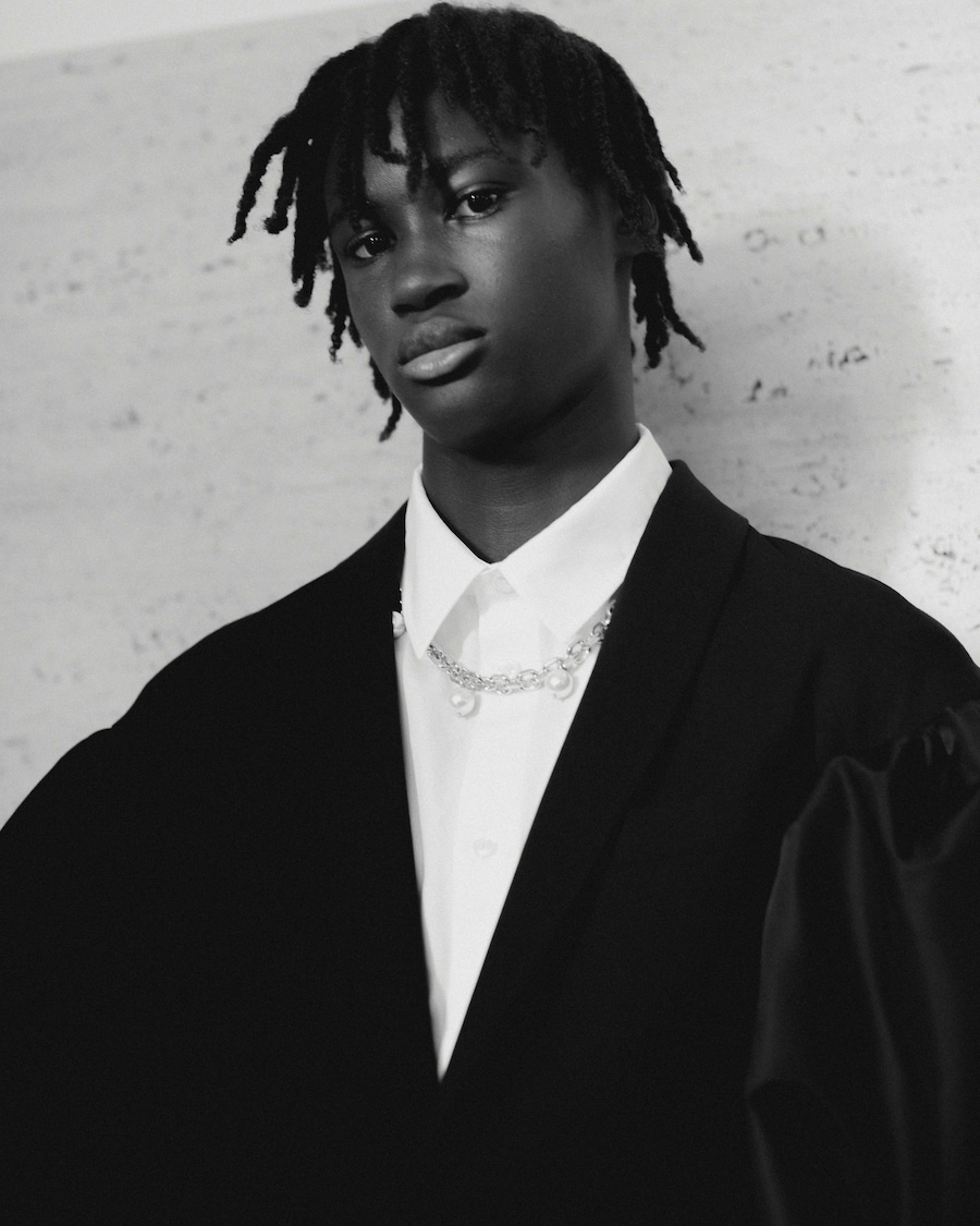 Fragile and Masculine: Photos From Simone Rocha’s Hauntingly Beautiful ...
