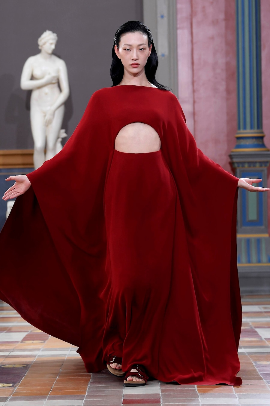 Inside Valentino’s Innately, Intensely Feminine Women’s Collection ...
